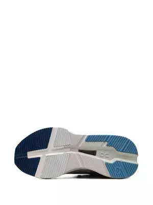 On Cloudnova X Sneakers - Grey