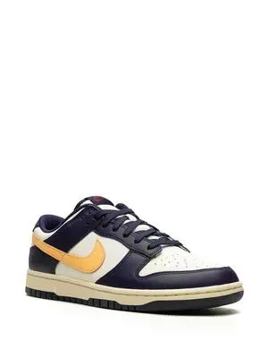 Nike Dunk Low Sneakers - Purple