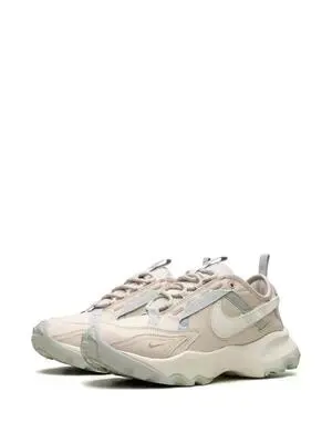 Nike Tc 7900 Sneakers