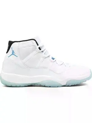 JORDAN Air Retro Legend Blue Sneakers - White