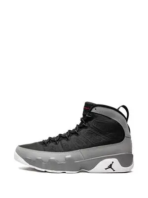 JORDAN Retro Particle Grey Sneakers - Black