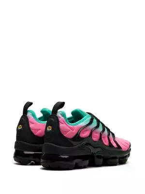 Nike Vapormax Plus Sneakers - Pink