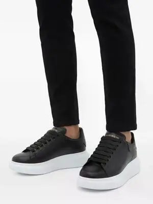 Alexander McQueen Oversized Low-top Sneakers - Black