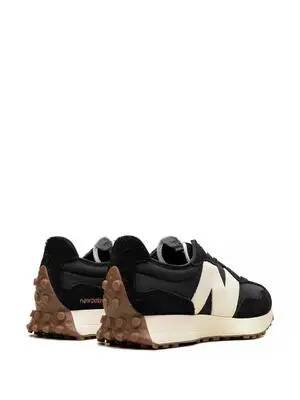 NEW BALANCE 327 Low-top Sneakers - Black