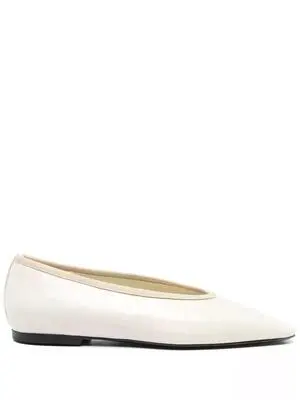 TOTEME Crocodile-embossed Ballet Flats - Neutrals