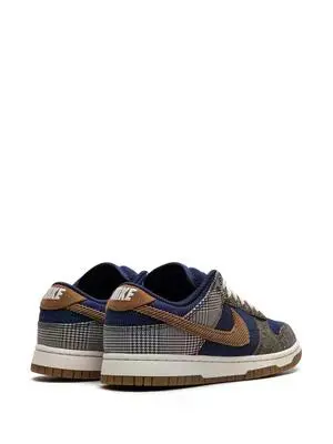 Nike Dunk Low Tweed Corduroy Sneakers - Blue