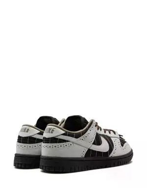Nike Dunk Low Brogue Pinstripe Sneakers - Black