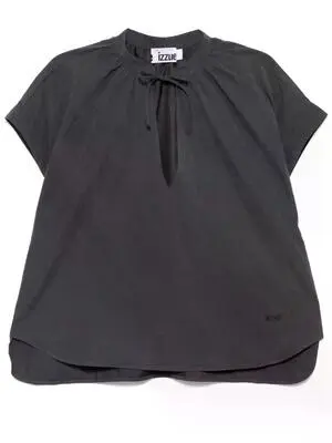 Izzue Embroidered Blouse