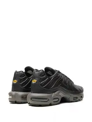Nike Air Max Plus Sneakers - Black