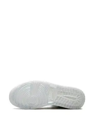 JORDAN 1 Retro High Sneakers