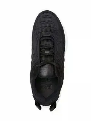 Givenchy Chunky Lace-up Low-top Sneakers - Black