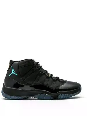 JORDAN 11 Retro Sneakers - Black
