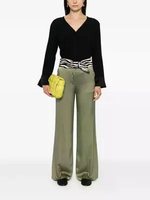 FORTE_FORTE V-neck Crepe Blouse