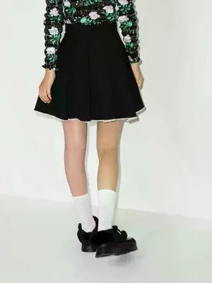 SHUSHU/TONG Pleated Raw-hem Skirt - Black