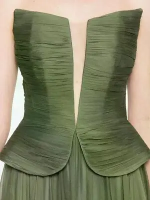 M.MARQUISE Claude Gown - Green