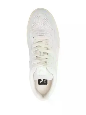 VEJA V-90 Leather Sneakers - Grey