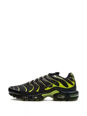 Nike Air Max Plus Sneakers - Black