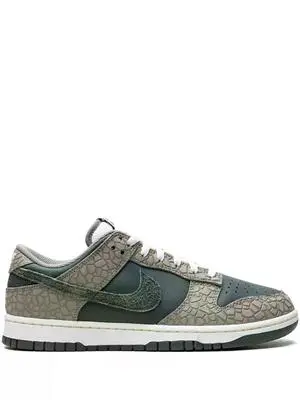 Nike Dunk Low Urban Landscape 2.0 Sneakers - Green