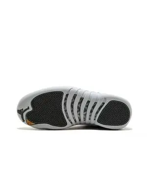 JORDAN Air Retro Sneakers - Grey