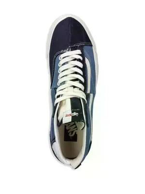 VANS Clash The Wall Trainers