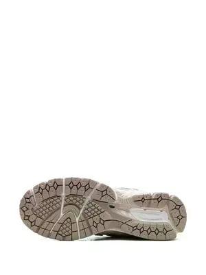 NEW BALANCE 1906f Timber Wolf Sneakers - Neutrals