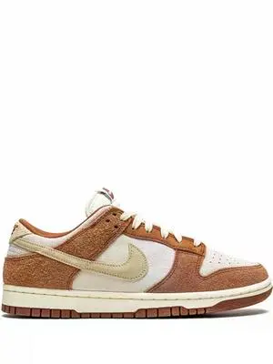 Nike Dunk Low Prm Medium Curry Sneakers - Brown