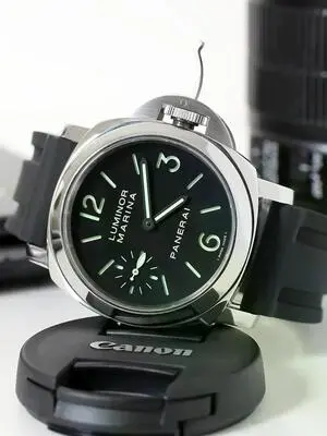 HORUS WATCH STRAPS 24mm Rubber Watch Strap With Silver-tone Pin-buckle