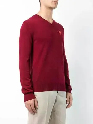 Play Comme Des Garcon V-neck Sweater With Heart Appliqu - Red