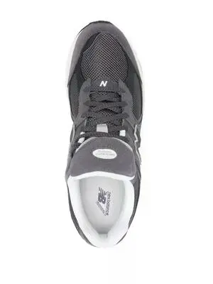 NEW BALANCE 2002r Sneakers