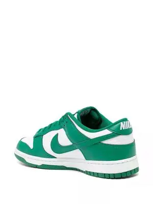 Nike Duck Low Sneakers