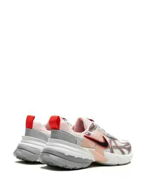 Nike V2k Run Legend Sneakers - White