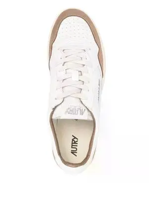AUTRY Medalist Low Sneakers