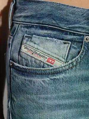 DIESEL® 1978 D-akemi Jeans