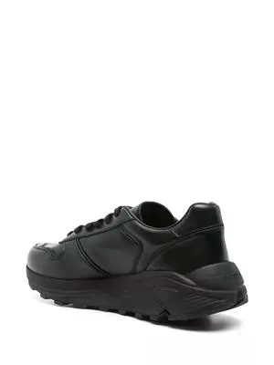 COMMON PROJECTS Leather Sneakers