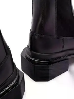 Dr. Martens Maybole Chelsea Boots - Black