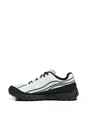 NORDA 002 Trail Sneakers