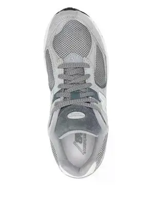 NEW BALANCE M2002 Panelling Sneakers