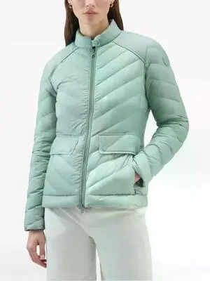 Woolrich Logo-appliqué Chevron-quilted Puffer Jacket