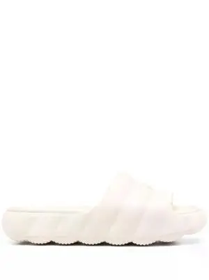Moncler Lilo Quilted Slides - Neutrals