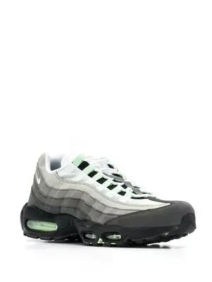 Nike Air Max 95 Sneakers
