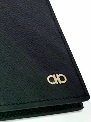 FERRAGAMO Gancini Wallet