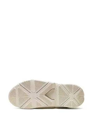 Nike Go Flyease Sneakers - Neutrals