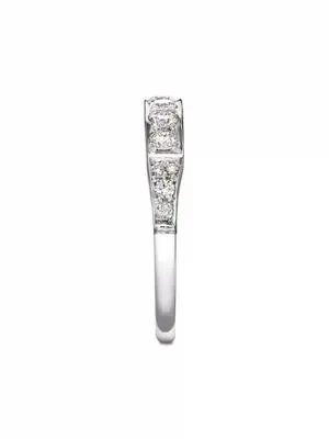 PRAGNELL Platinum Antrobus Diamond Ring