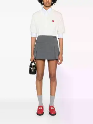 Play Comme Des Garcon Fine Knit V-neck Jumper With Heart Patch - White