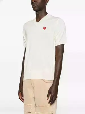 Play Comme Des Garcon Fine Knit V-neck Jumper With Heart Patch - White