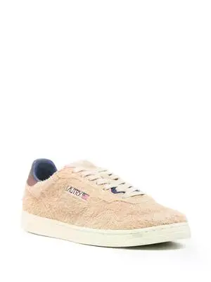 AUTRY Medalist Suede Sneakers - Neutrals