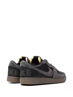 Nike Terminator Low Top Sneakers