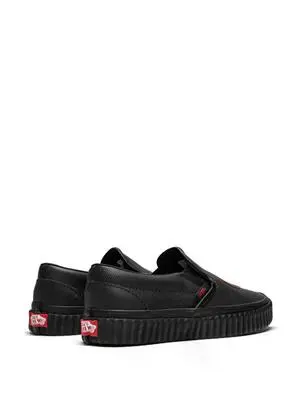 VANS X Marvel Slip-on Widow Sneakers