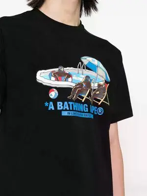 A BATHING APE Graphic Print T-shirt - Black