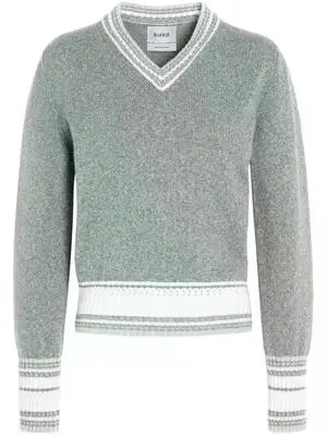 BARRIE Cashmere V-neck Sweater